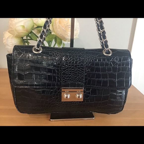 Monterosso | Bags | Monterosso Enamel Bag On Chain | Poshmark
